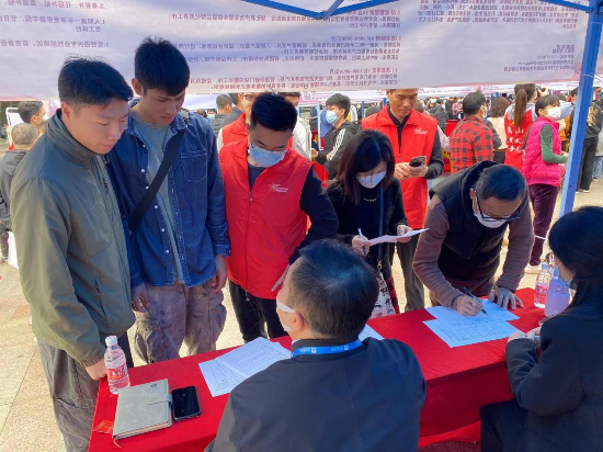 沙坪街道退役军人服务站助力退役军人就业